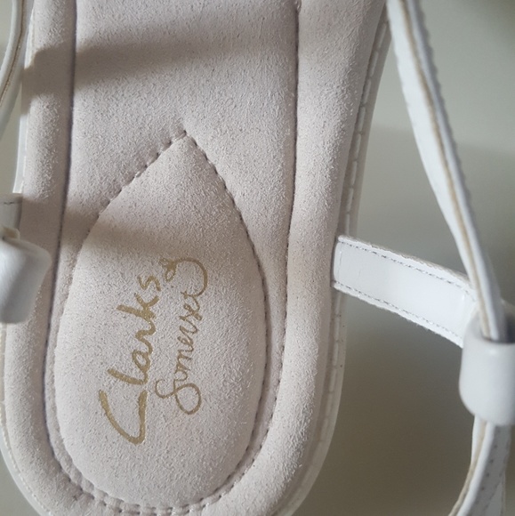 Clarks | Shoes | Clark Sandals | Poshmark